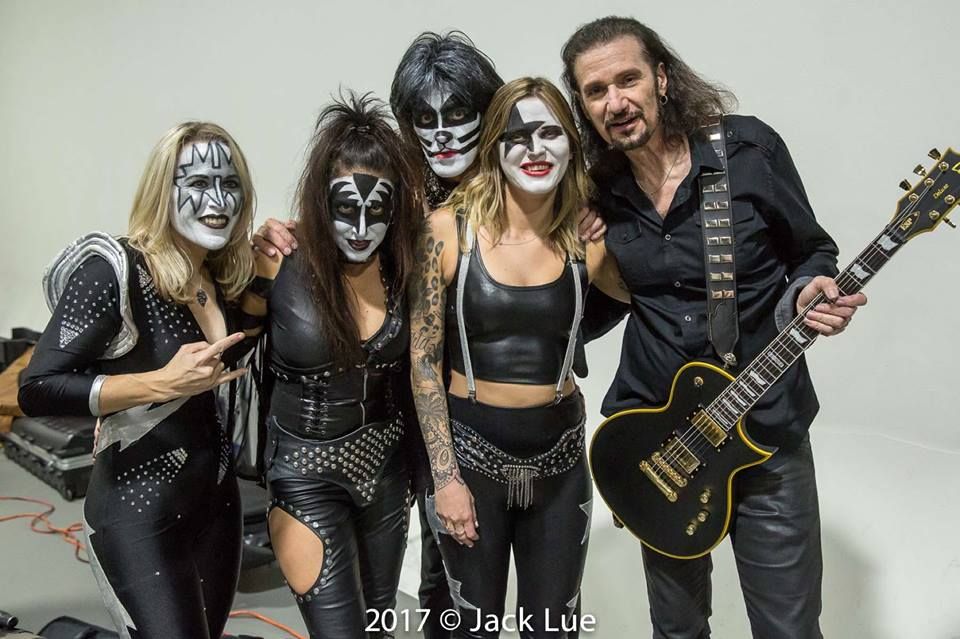 Entrevista a MOA MUNOZ, VOCALISTA DE PRISS — Kiss Army Chile